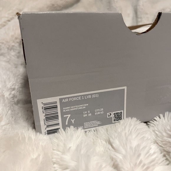 Nike | Shoes | Nike Air Force Lv8 Gs | Poshmark